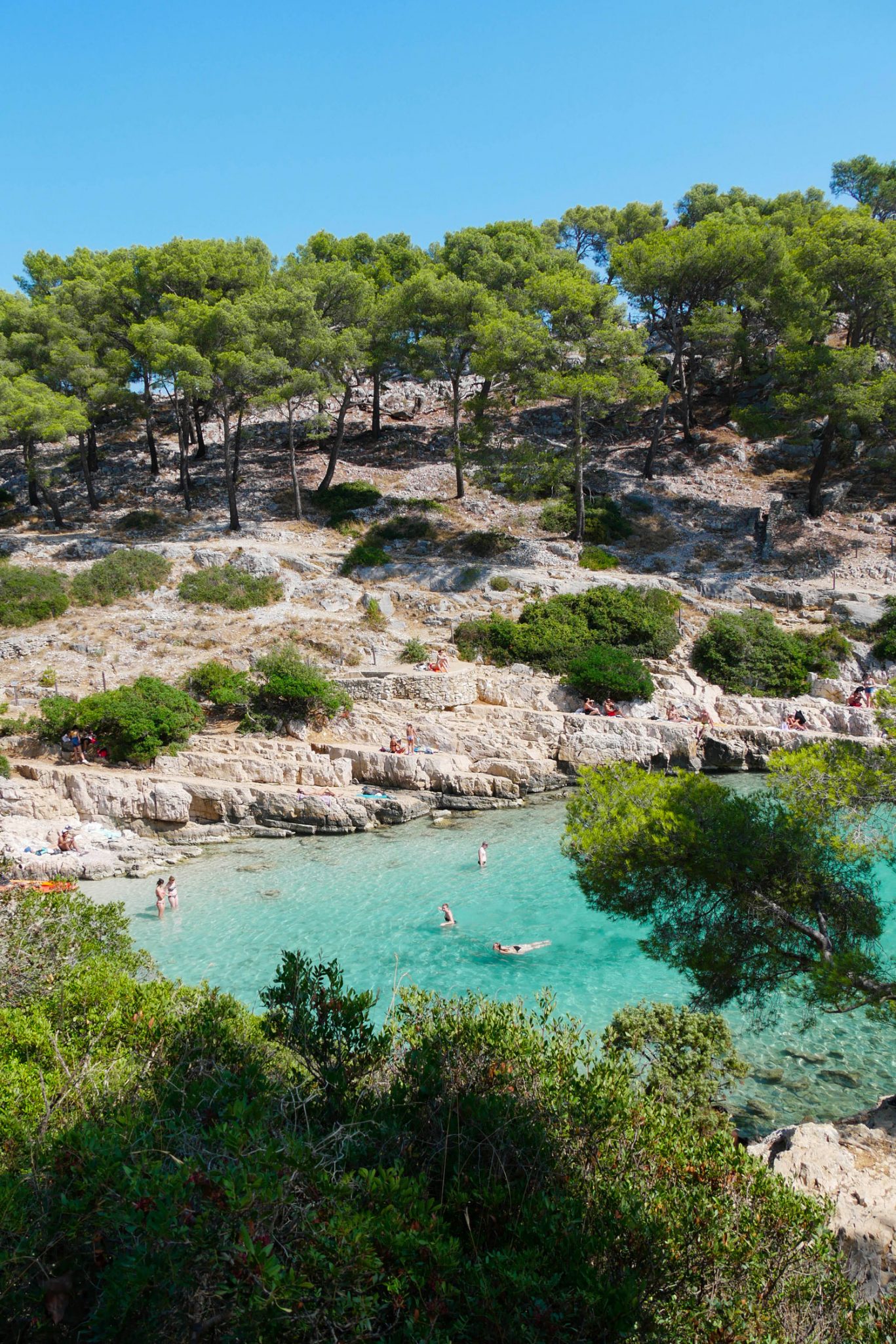 Visiter les calanques de Cassis par la mer et la terre - Onyvatravel